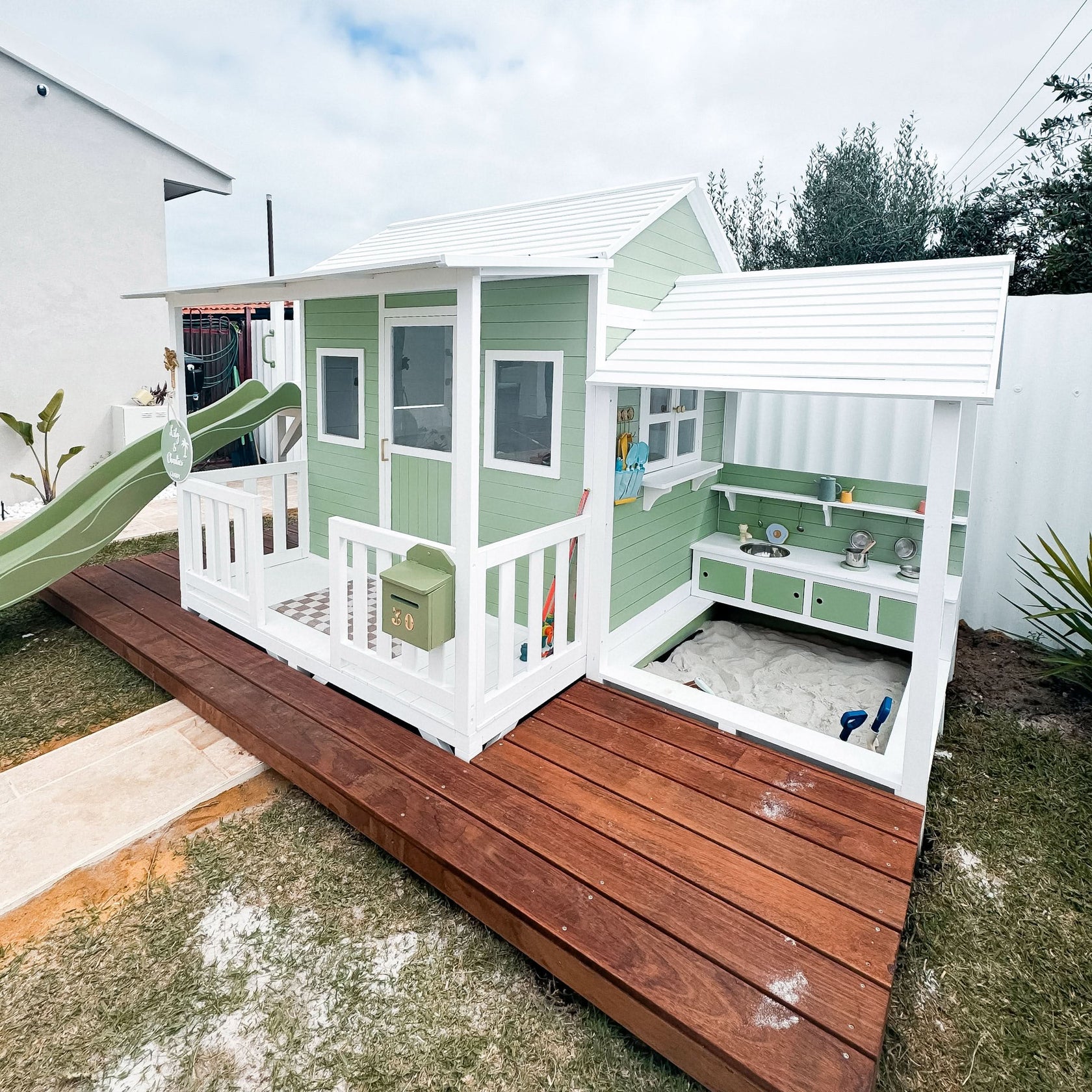 Buy The Caboodle Shack Incl A Mud Kitchen & Slide - Kidzshack – Kidzshack